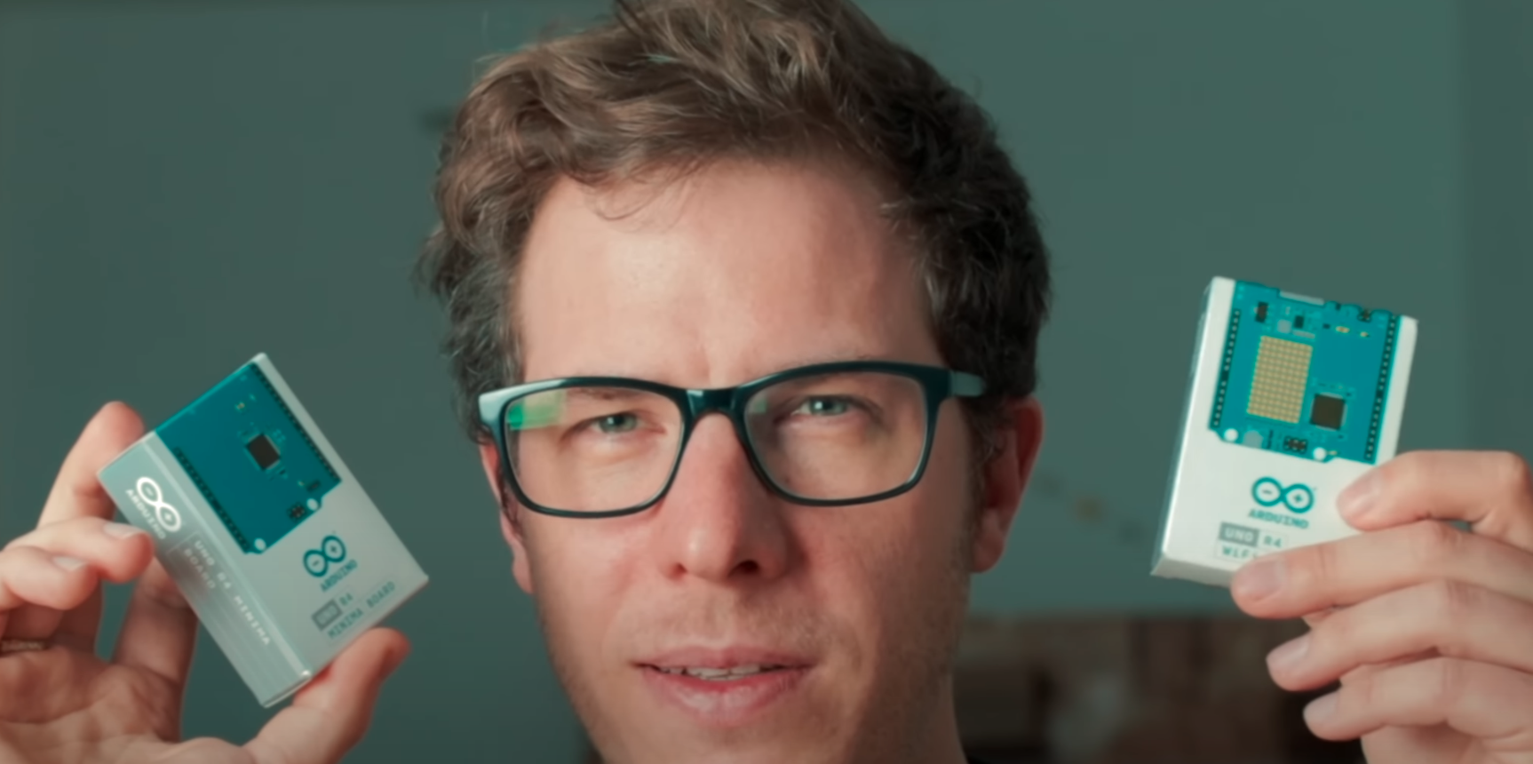 Arduino r4 : tout savoir - Arduino France